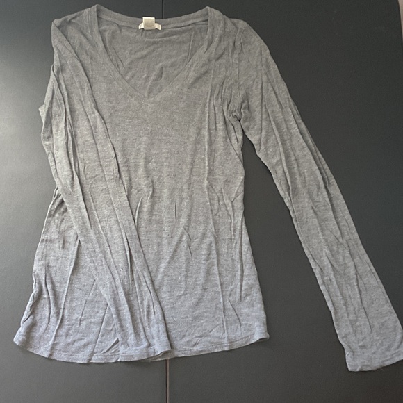 Bozzolo | Tops | Bozzolo Charcoal Long Sleeve Vneck Top | Poshmark